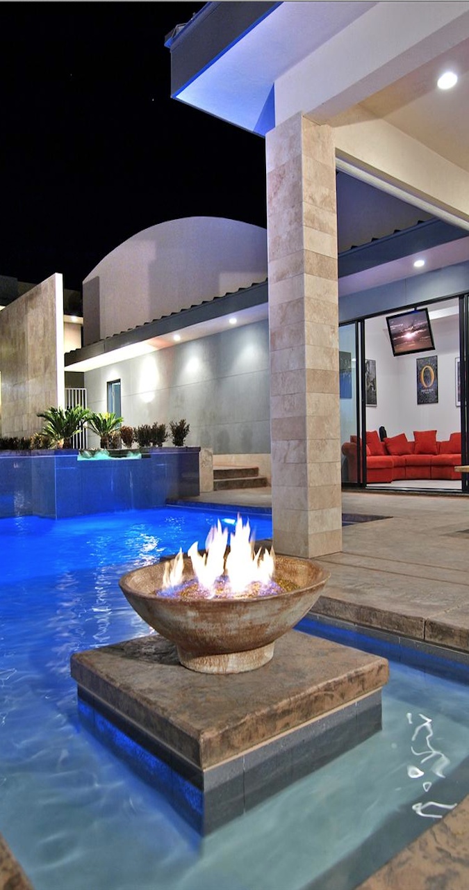 Décors autour de la piscine - Floriane Lemarié